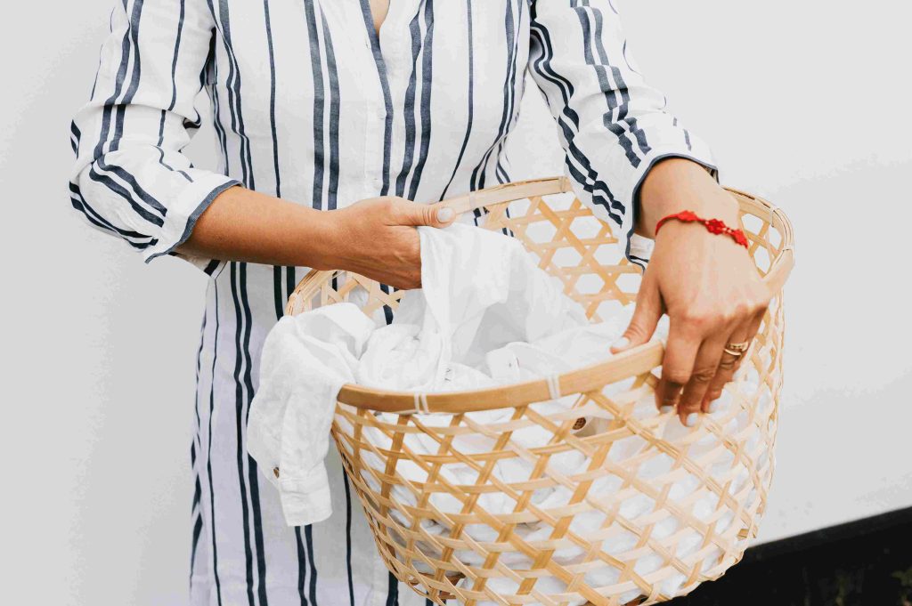 Effects of Hard Water on Laundry - Rayne Water