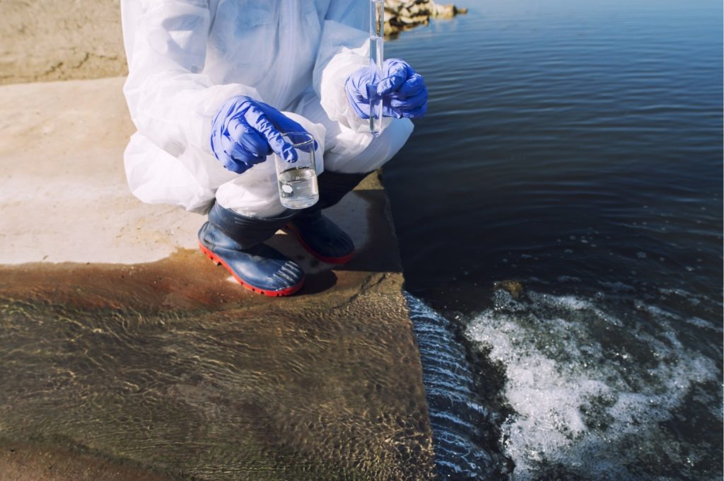 How is Sewage Processed Into Clean Water? | Rayne Water